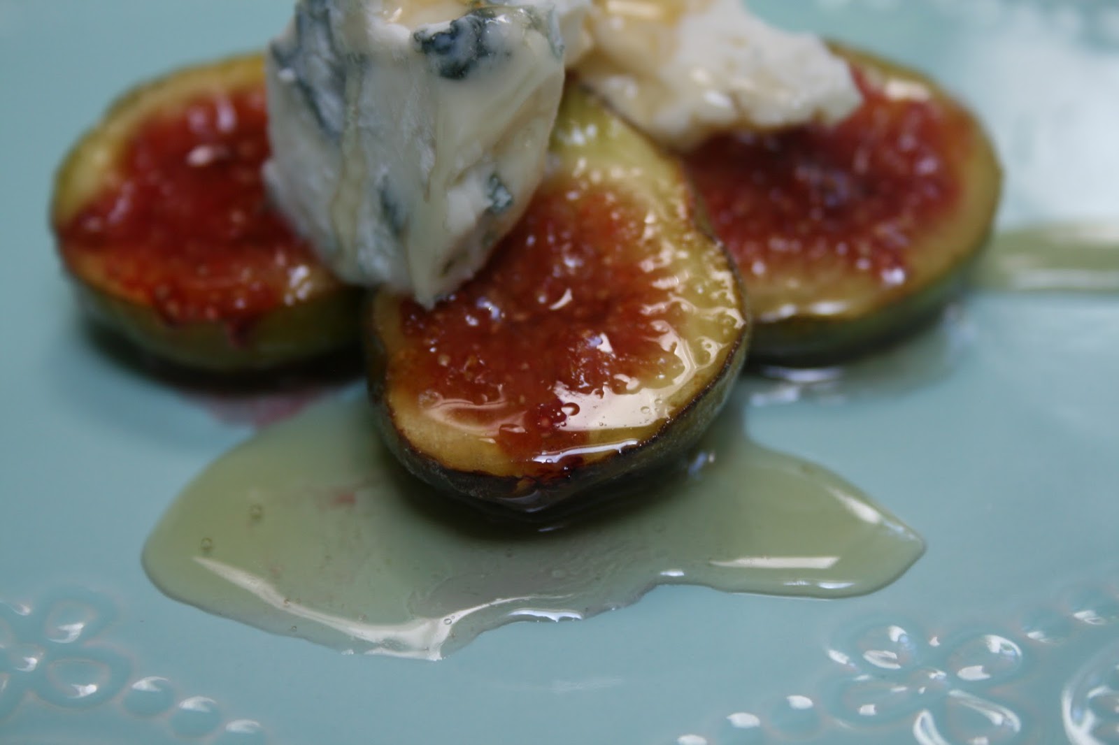 Pan Roasted Figs With Gorgonzola And Honey – Dear Juneberry…